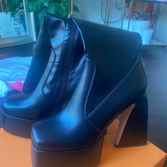 Shoes | Platform Boots | Poshmark